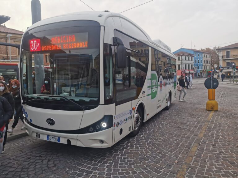 Ad Ancona un nuovo bus tutto elettrico - Cronache Marche