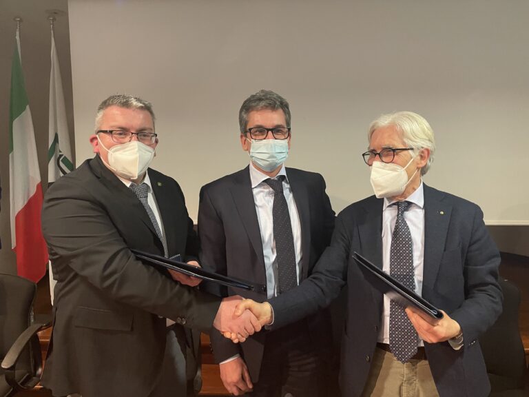 Pro Loco Pesaro e Bolzano insieme per mercatini e borghi - Cronache Marche